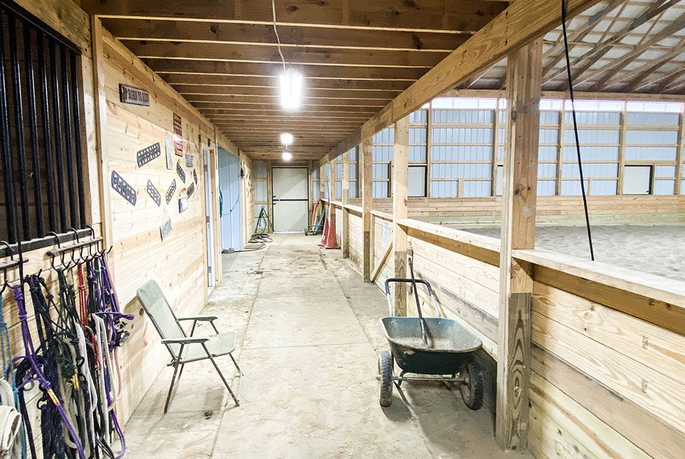 Horse Barns Image 6 | MQS Structures